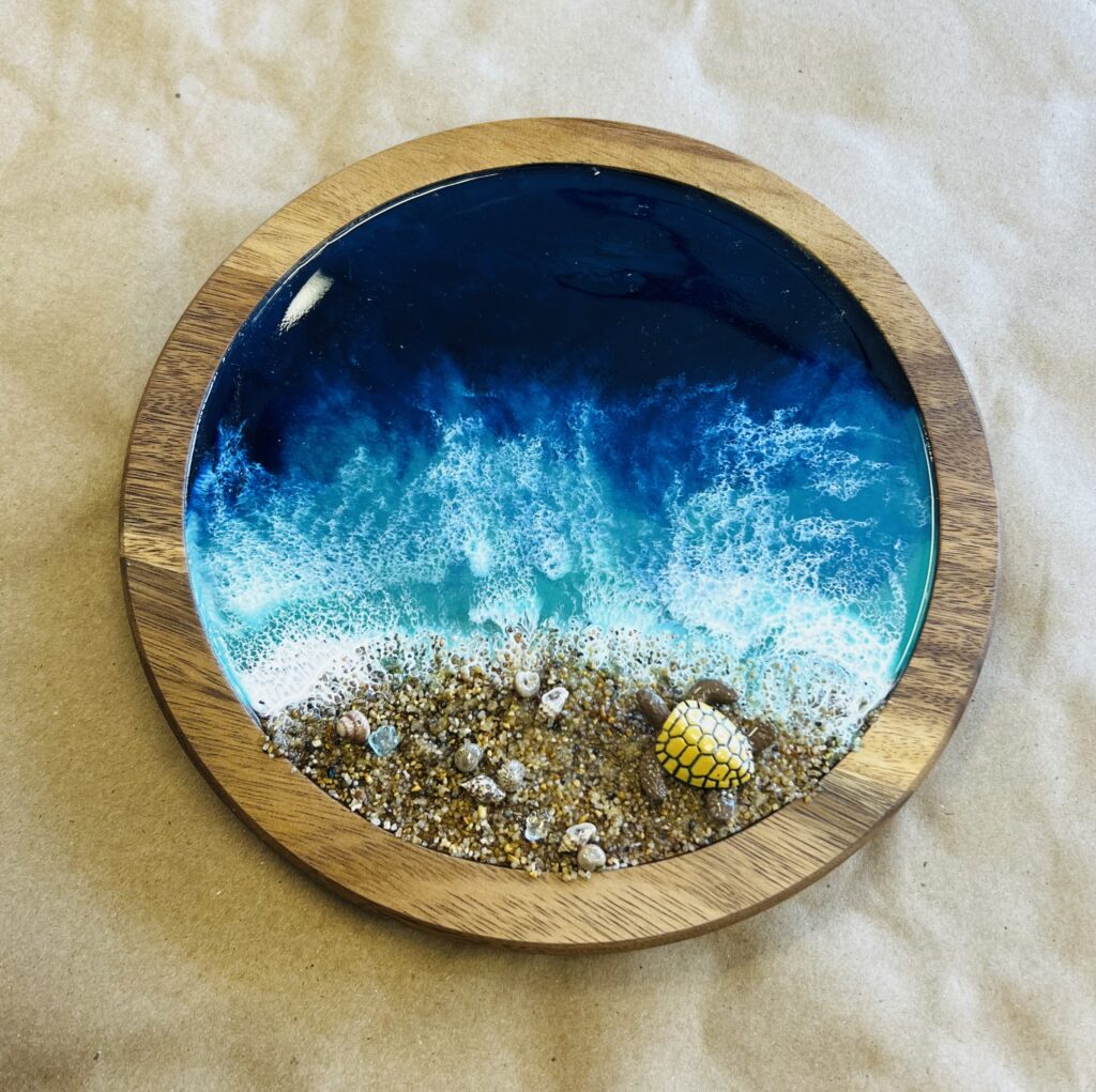 Class: Resin Lazy Susan with Stacey - Pineapple Picasso